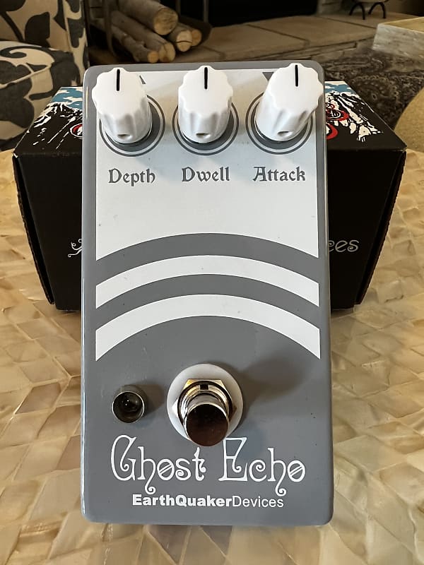 EarthQuaker Devices Ghost Echo Reverb V2 | Reverb