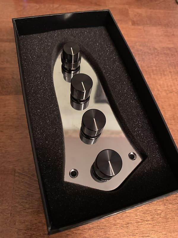 Sadowsky Onboard Bass Preamp - 4 knob active with VTC | Reverb