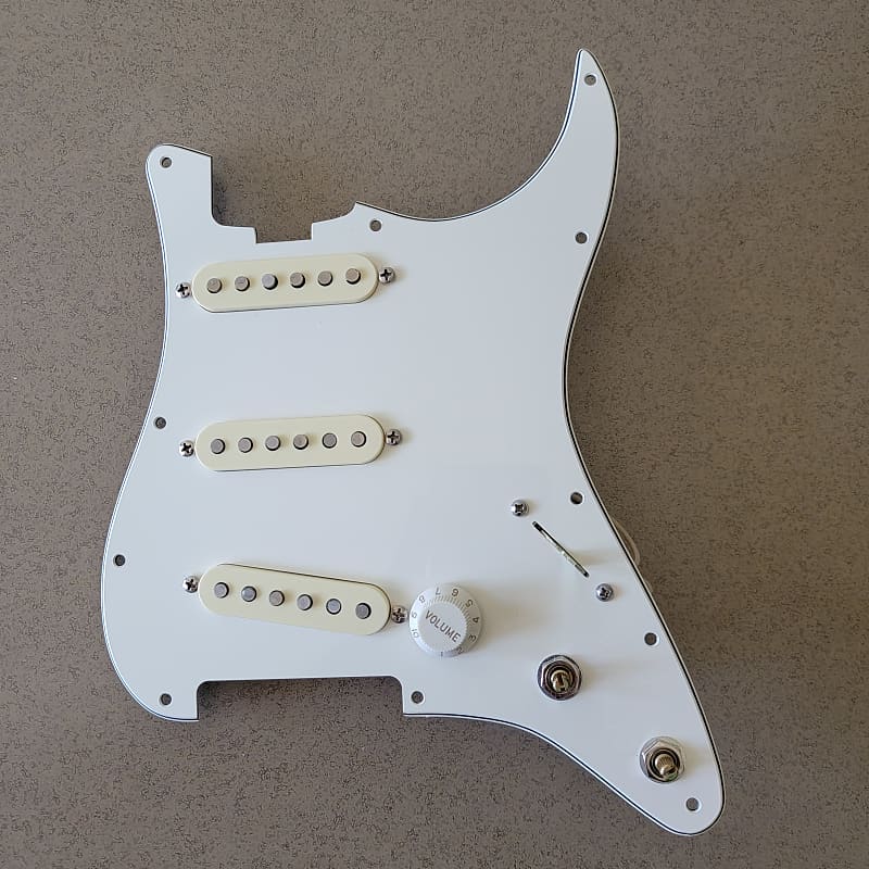 Eric Johnson Stratocaster loaded pickguard 2021 - | Reverb
