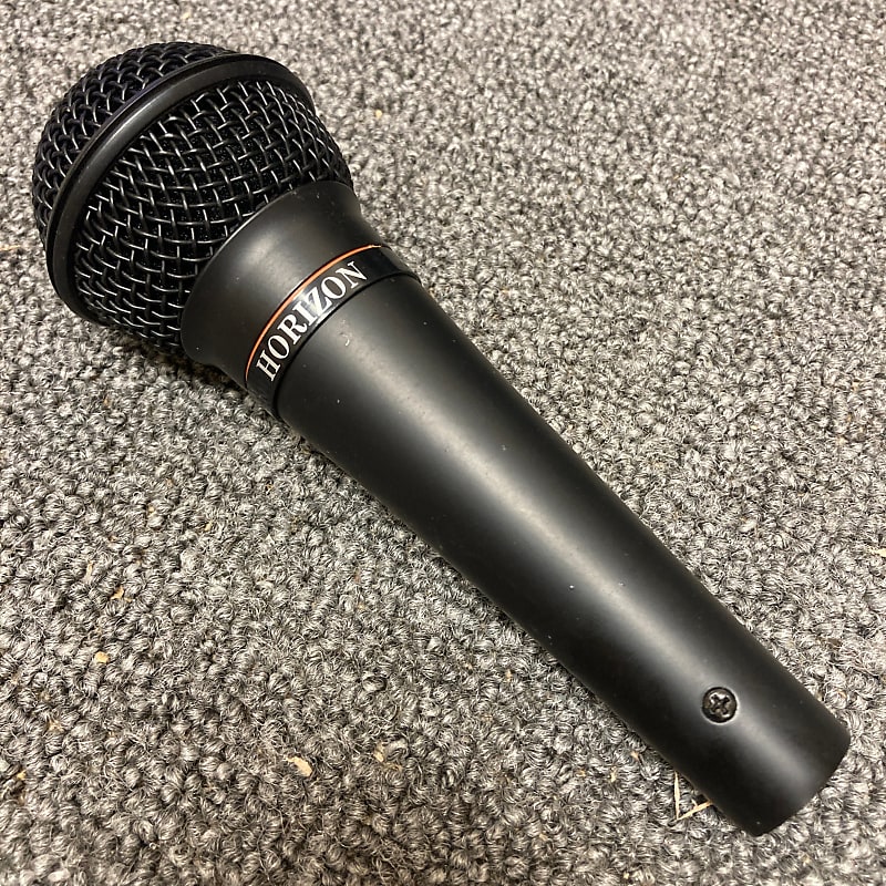 Horizon HM-1001 Dynamic Microphone | Reverb