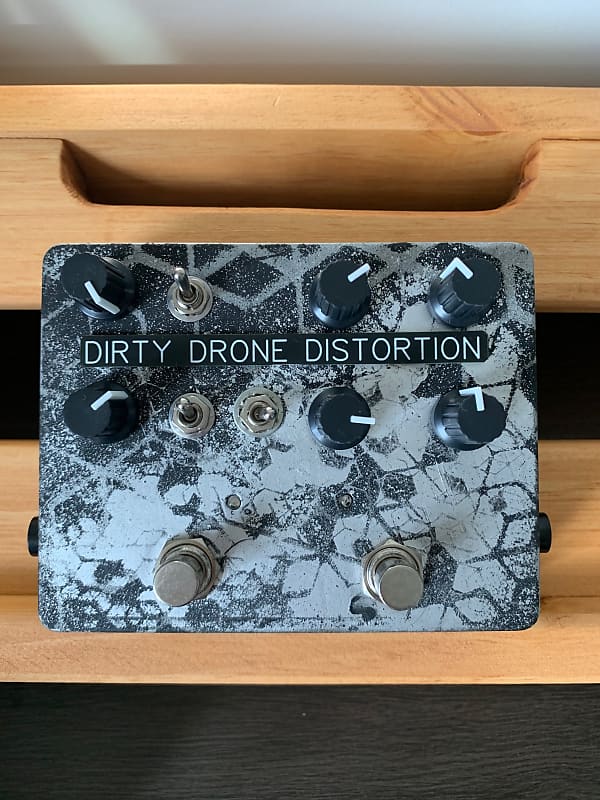 METSÄÄN DIRTY DRONE DISTORTION 2023 | Reverb Canada