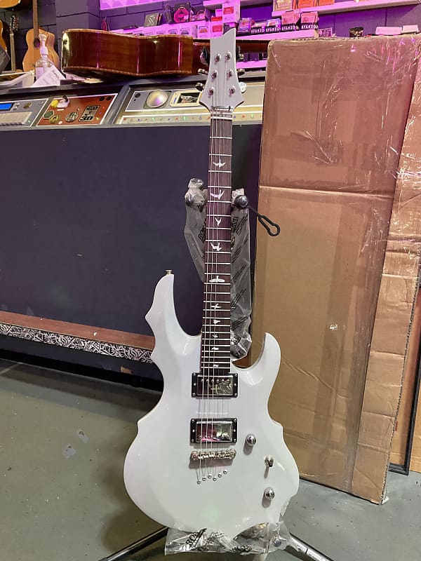 Electric Guitar | Reverb