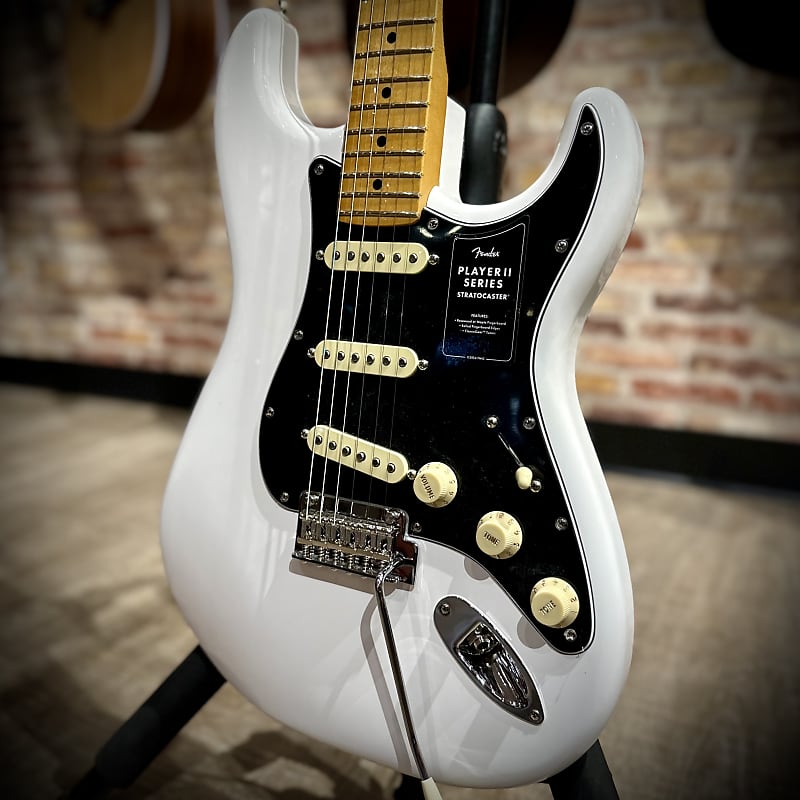 Fender Player II Stratocaster - Polar White | Reverb