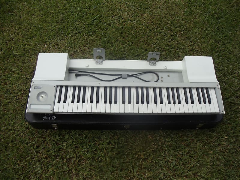 Korg M3 61 Key Keyboard Chassis Key Bed | Reverb