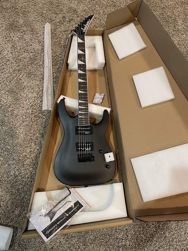 Jackson Dinky - Matte black | Reverb