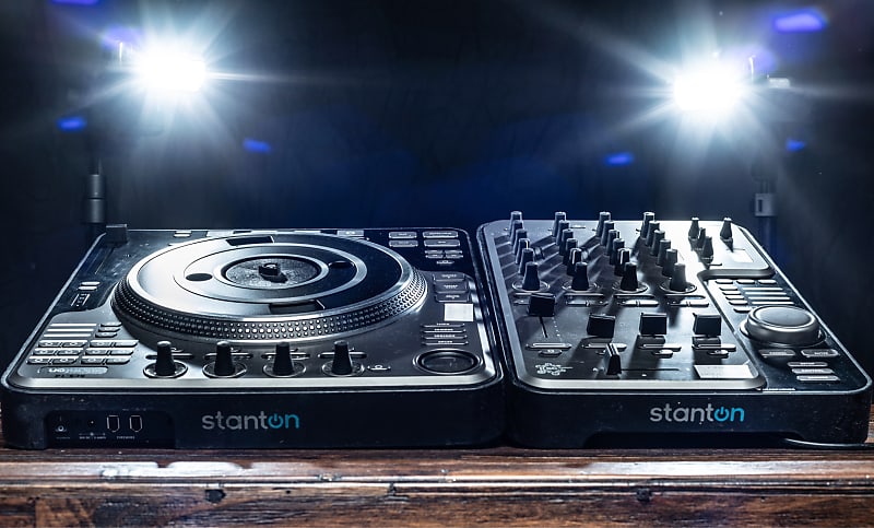 Stanton SCS.1D and SCS.1M DJ controller and mixer (half | Reverb