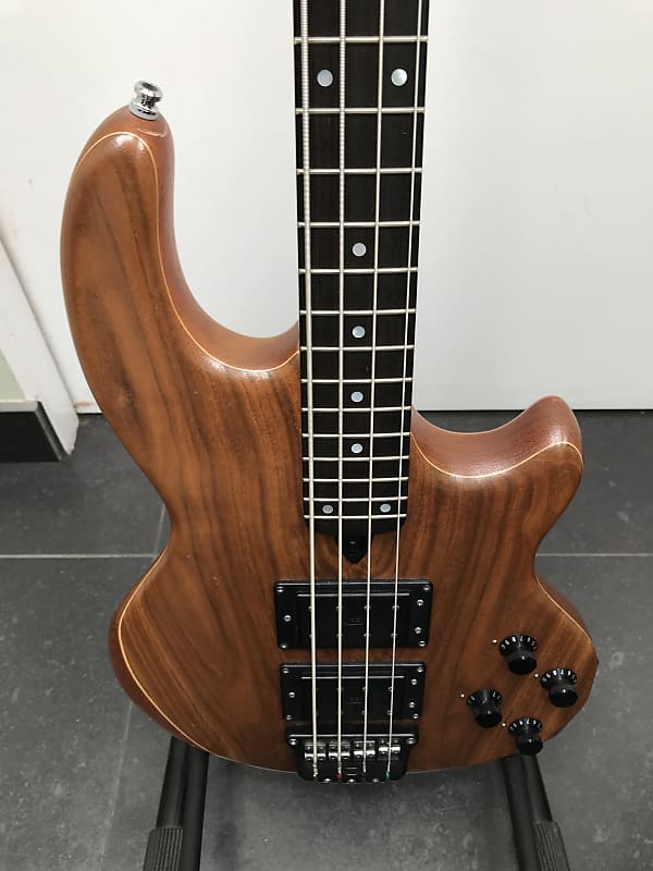 Wal MKII 1996 Walnut facing | Reverb UK