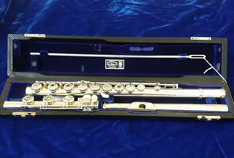 Vintage Refurbished 1974 William S. Haynes Solid Silver Flute | Reverb