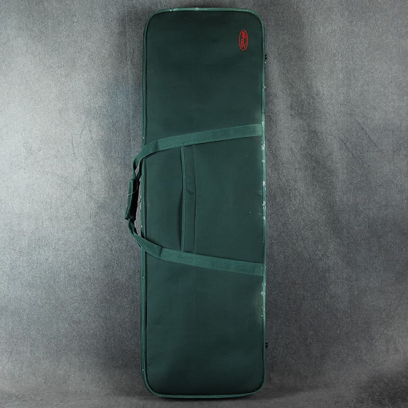Stagg Bass Guitar Case - Green - 2nd Hand | Reverb