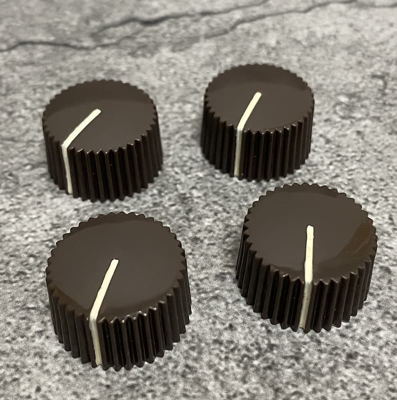 4x Brown Vintage Style Guitar Pedal Cupcake Round Knobs | Reverb