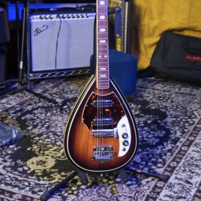 Winston Teardrop Guitar 1960's | Reverb