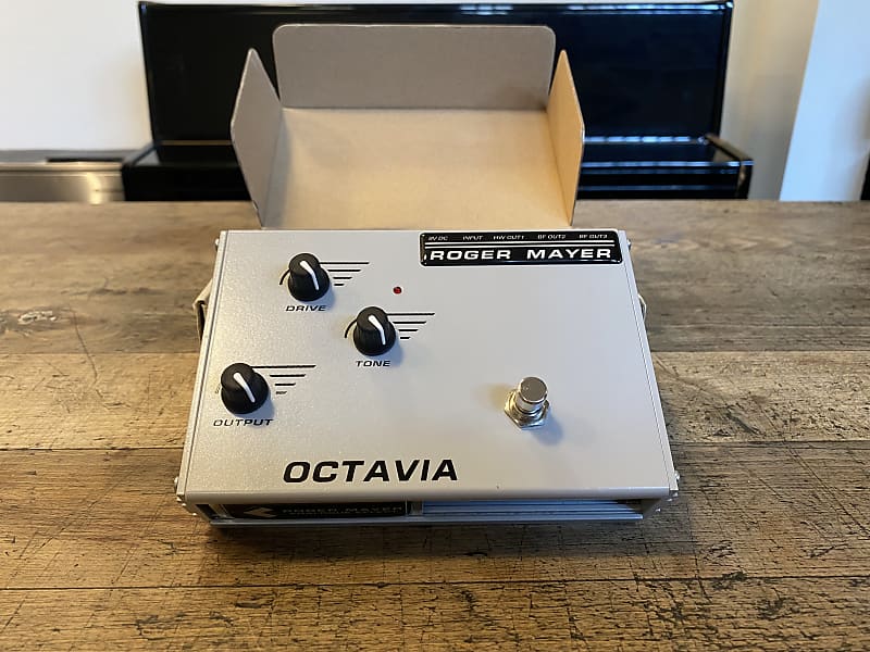 Roger Mayer Octavia Vision Series Octave Fuzz | Reverb