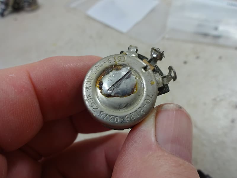 Fender Stratocaster 1963 Volume pot # 2 | Reverb