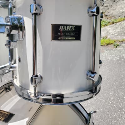 Mapex Mars pro -4 piece White, 24” bass, chromium snare | Reverb