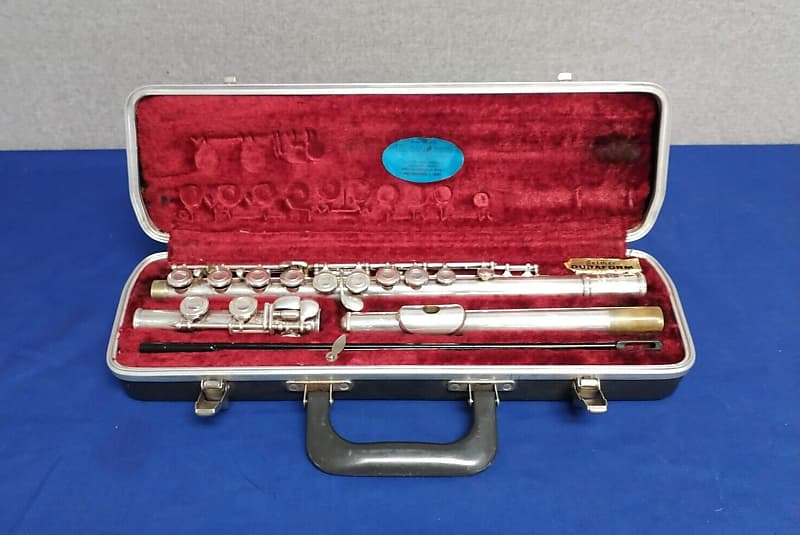 Vintage Bundy Student Model Flute With Hard Shell Case Made | Reverb