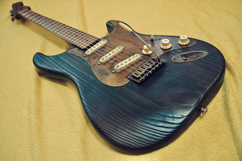 Stratocaster Partscaster Super Strat Shou Sugi Ban | Reverb France