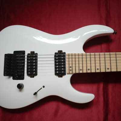 Legator Joe Cocchi Signature Ninja R350 2015 - white | Reverb