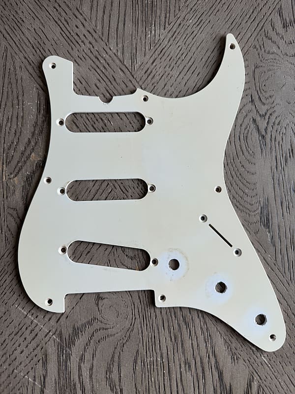 Fender MIJ 50's Stratocaster Pickguard - Natural Relic & | Reverb