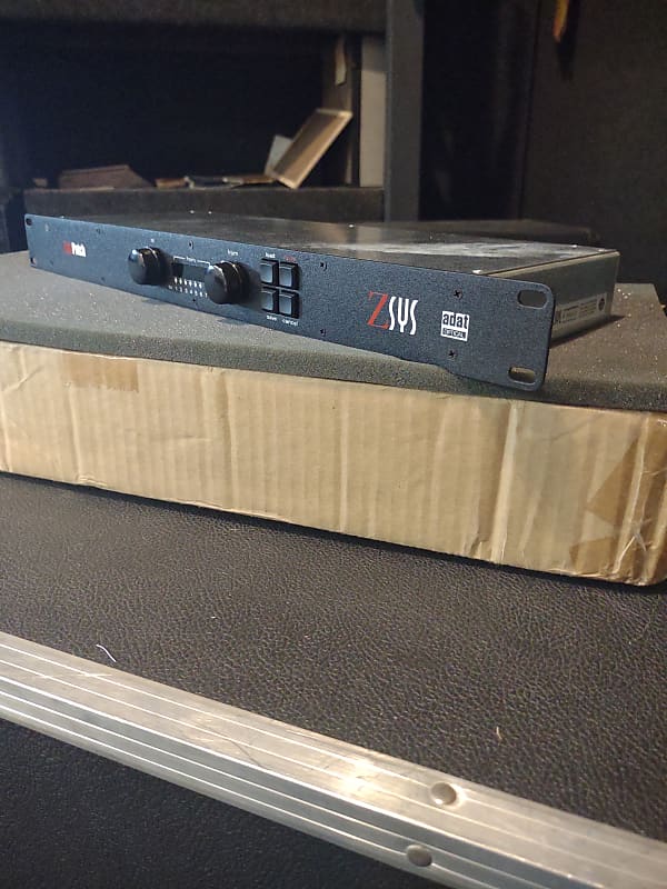 Zsys Opti Patch adat 15x15 2000's - Black and silver | Reverb