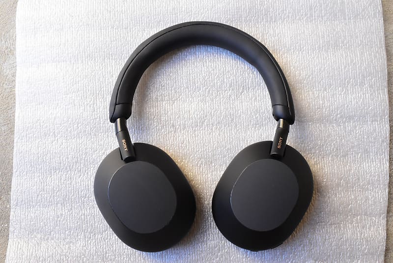 Sony WH-1000XM5 Wireless Noise-Canceling Over-the-Ear | Reverb