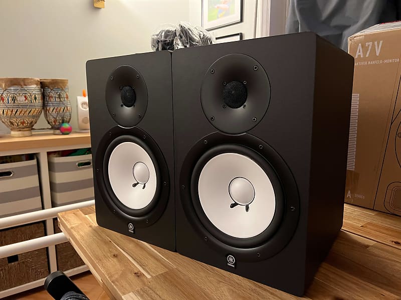 Yamaha HS80M Studio Monitors - Pair | Reverb