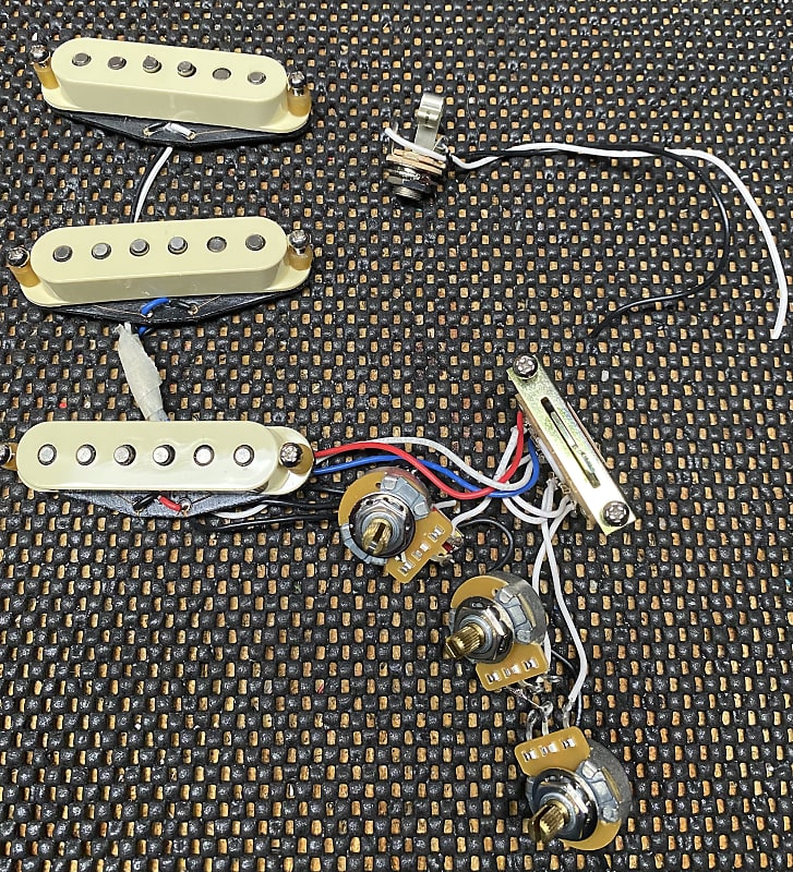 Fender V-Mod Pickups | Reverb