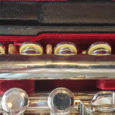 JUPITER JFL-1000RO FLUTE OFFSET G SILVER HEAD B FOOT MINT | Reverb