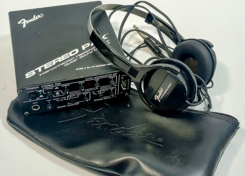 Fender Stereo Pak Interconnection Headphone Amp with | Reverb