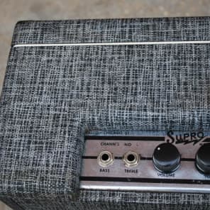 Supro Model 1624 Amplifier Vintage Circa '64 6973 Jimmy Page | Reverb