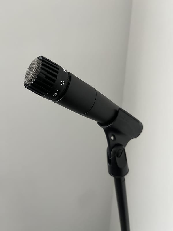 Shure SM57 Cardioid Dynamic Microphone 1984 - Present - Black | Reverb