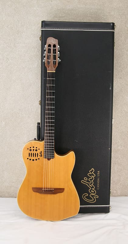 Godin Freeway Classic, w/GB | Reverb