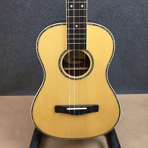 Greg Bennett UK-70B Baritone Ukulele with Grovers Natural | Reverb