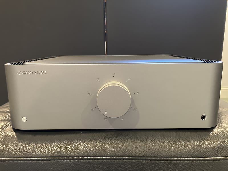 Cambridge Audio EDGE A INTEGRATED AMPLIFIER - Silver | Reverb