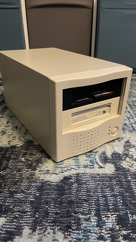 Microtech Micro tech SCSI CF/PCMCIA drive plus Zip Drive for | Reverb