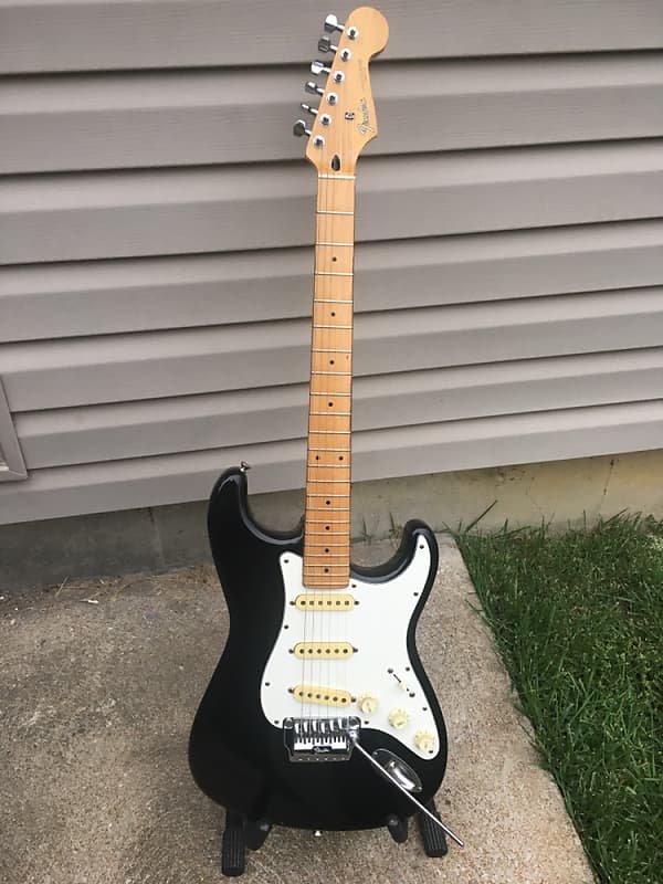 Fender Stratocaster, 22-Fret, MIJ 1980’s With System 1 | Reverb