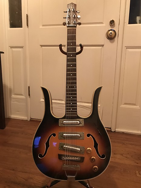 Danelectro neck on a Longhorns body. Late 1960’s Aged Faded | Reverb