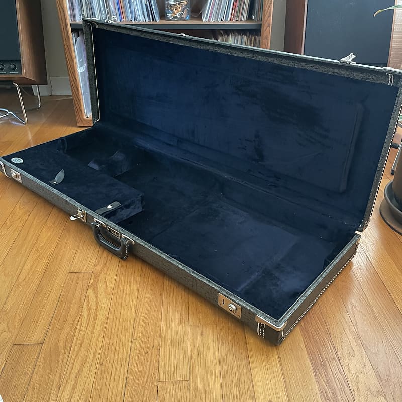 Fender G&G Johnny Marr Jaguar Jazzmaster case | Reverb