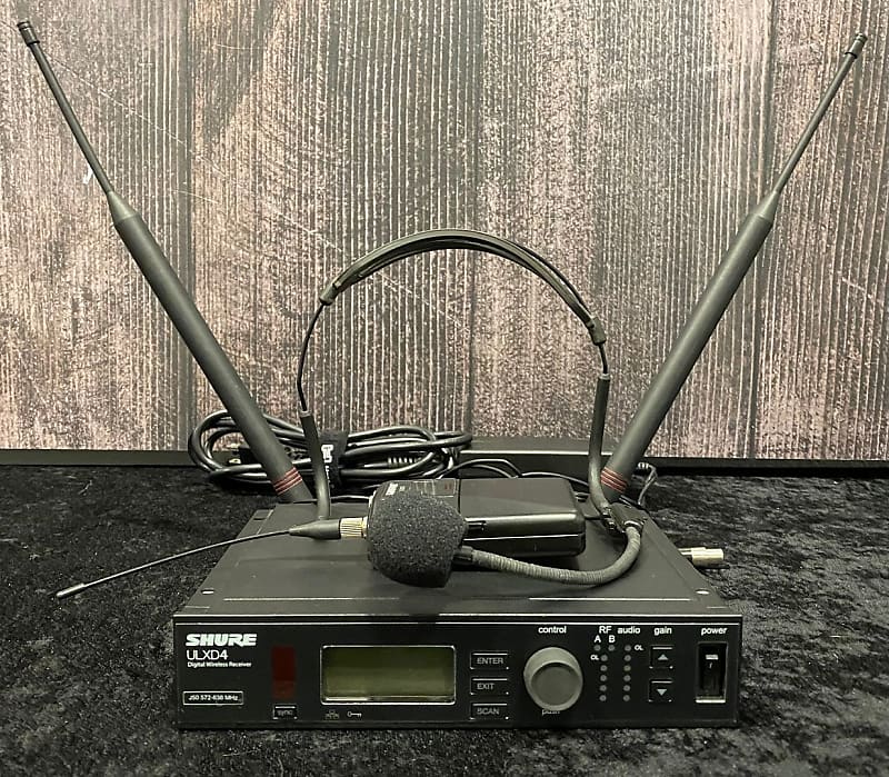 Shure ULXD4/ULXD1 J50 Band Wireless System (Dallas, TX) | Reverb