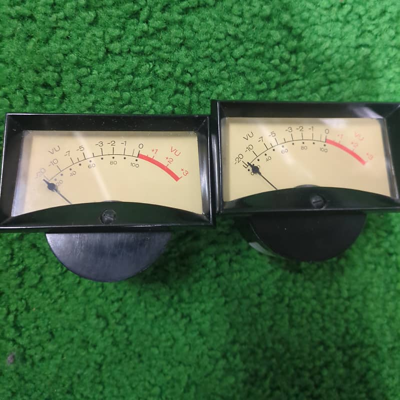 API 361 vu meter 70s - Black | Reverb