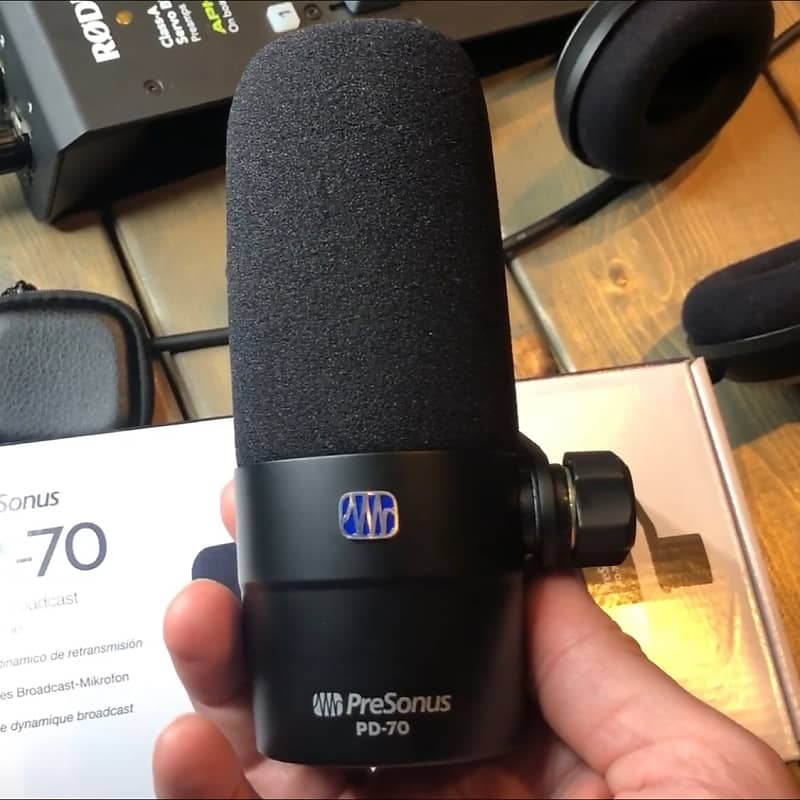 PreSonus PD-70 Broadcast Dynamic Microphone | Reverb