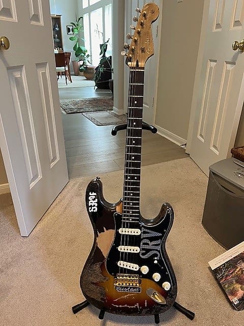 Fender SRV Early 2000 - Patina | Reverb