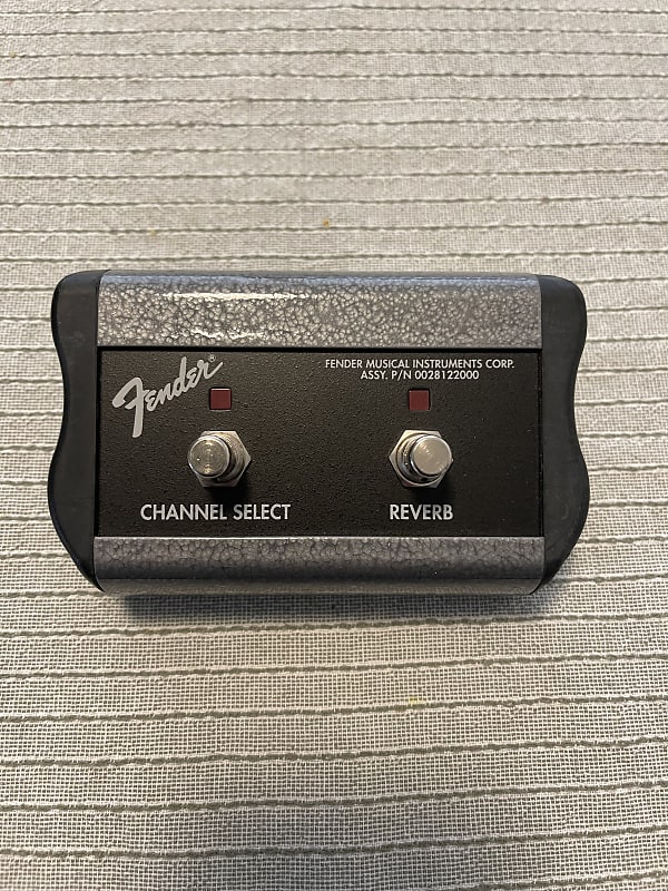 Fender 2-button Channel/Reverb Footswitch Fender | Reverb