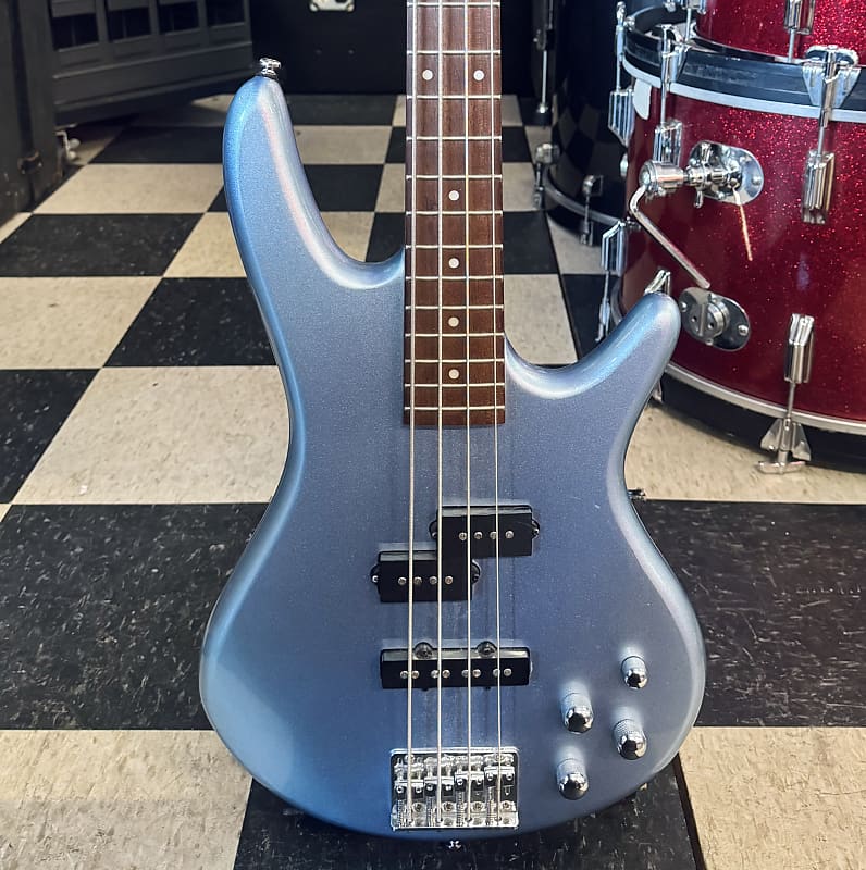 Ibanez GSR200 Active Bass | Reverb