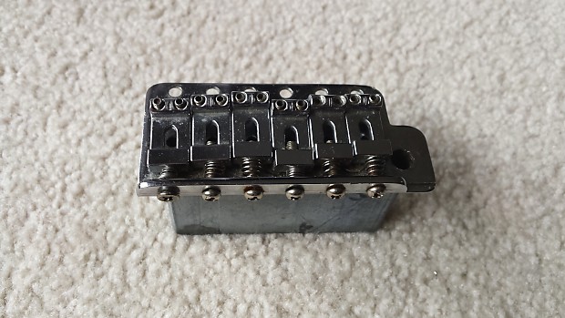 Fender Vintage Stratocaster Bridge | Reverb Canada