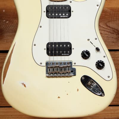 FENDER ROAD WORN PLAYER SERIES STRATOCASTER Olympic White | Reverb
