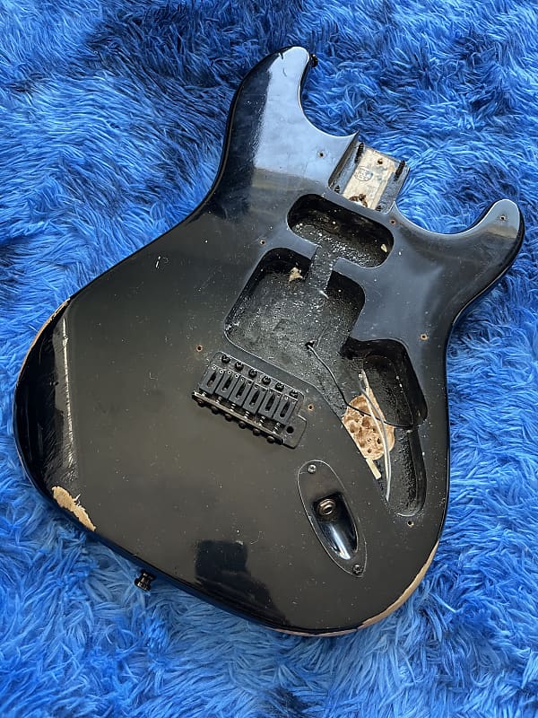 ‘80s Fender Stratocaster Aged / Relic Body - Black | Reverb