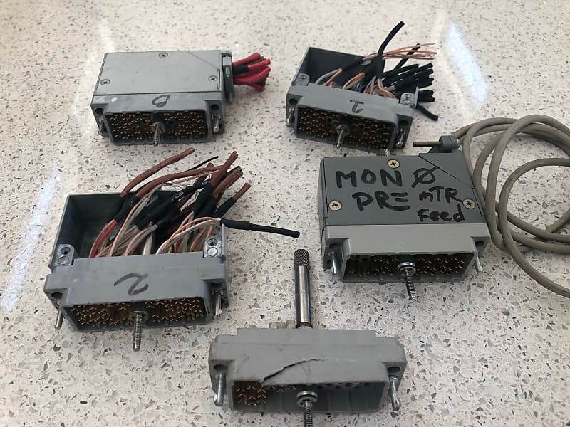 NEVE ELCO CONNECTORS NEVE ELCO CONNECTORS 5 PC | Reverb