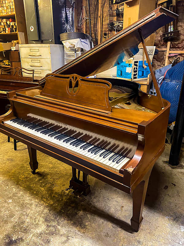 Ivers & Pond Baby 5' Grand Piano | Reverb