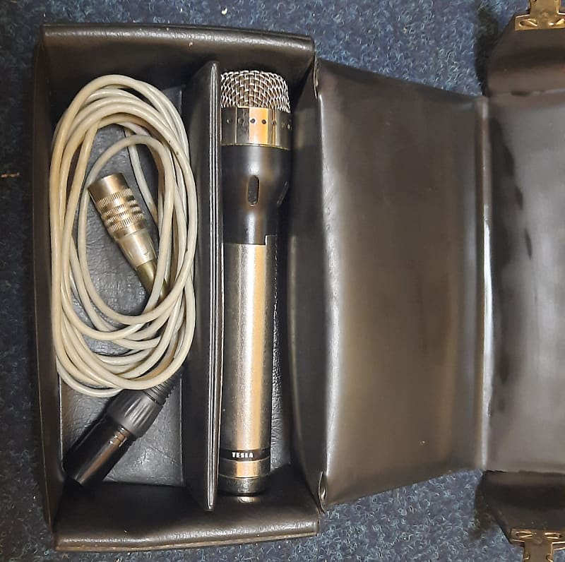 Tesla AMD 411 N 1978 vintage dynamic instrumental microphone | Reverb