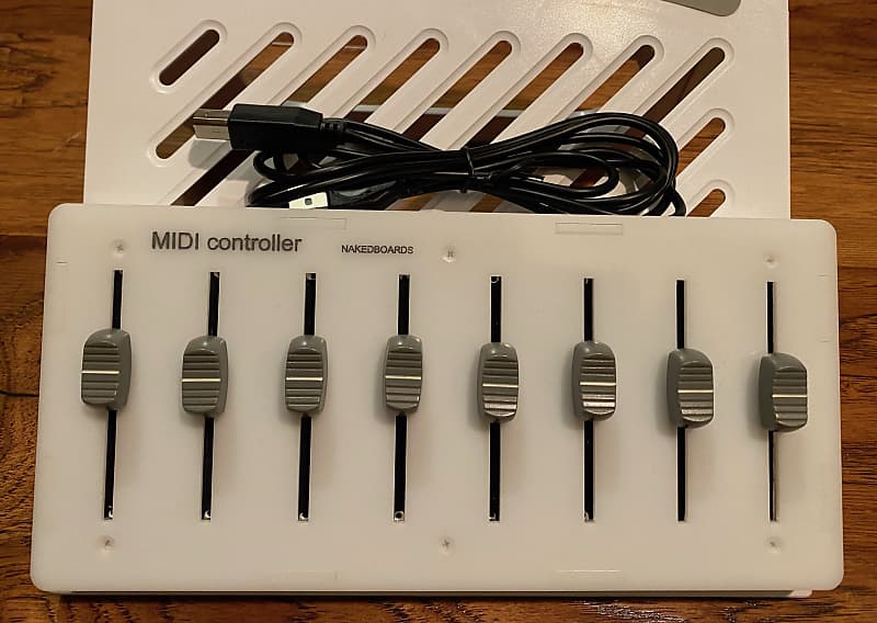Nakedboards MC8 Midi Controller | Reverb